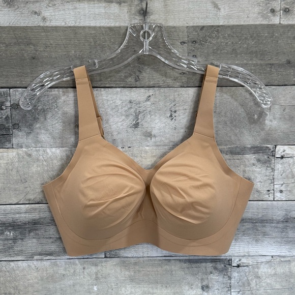Evelyn & Bobbie | Intimates & Sleepwear | Evelyn Bobbie The Beyond Bra ...